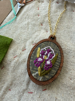 Iris Embroidery Necklace Kit – Rikrack